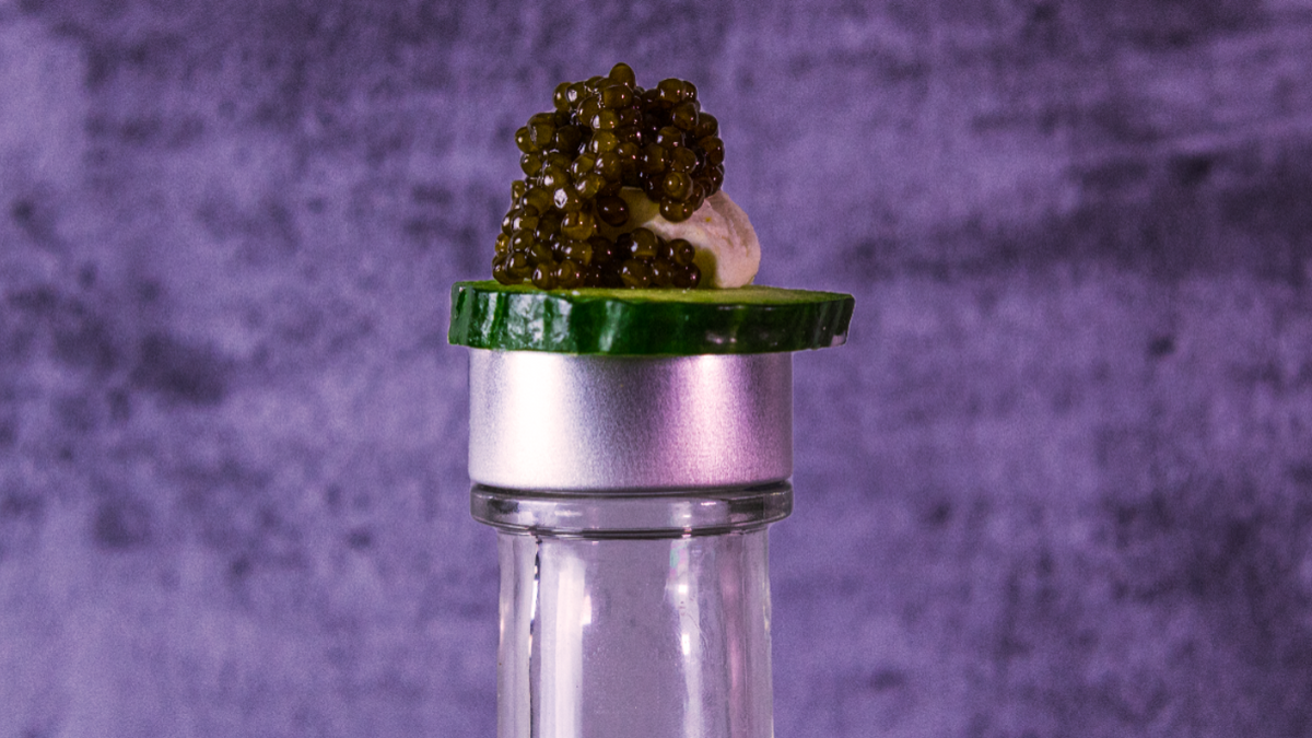 The Art of Pairing: Caviar and Beverages – Caviar Select New York